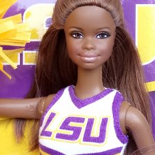 Louisiana State University Barbie, 2011 / Коллекционные куклы (винил ...