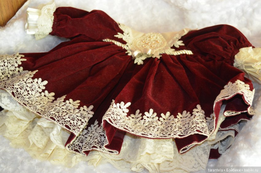 Одежда для кукол - Шикарное платье от куклы Fayzah Spanos купить в ...