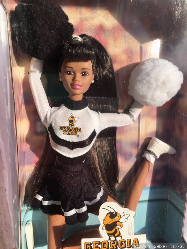 Игровые куклы - Девочка чирлидер / Georgia Tech University Barbie ...